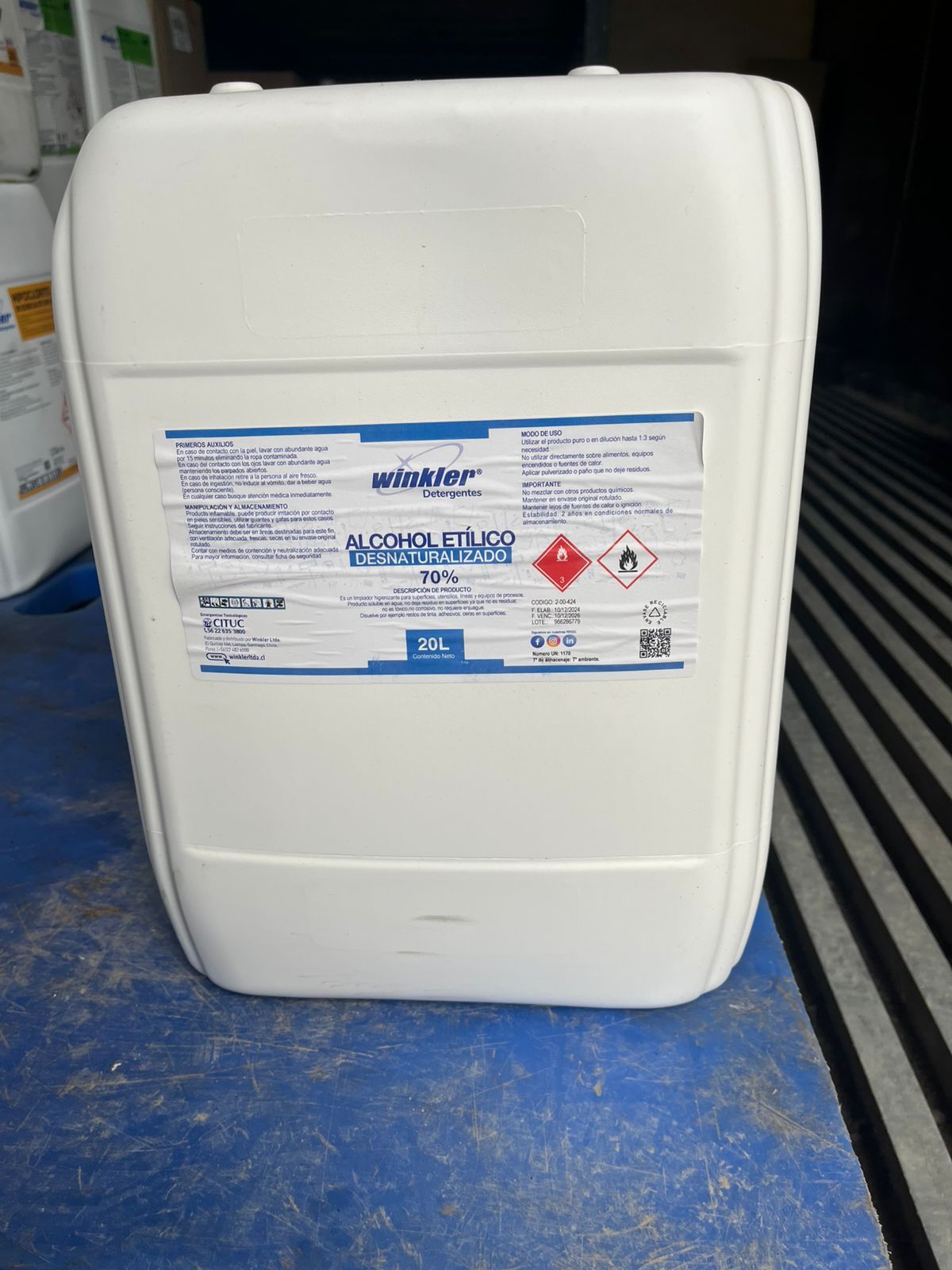 B ALCOHOL 70% 20L - Comercial Frys